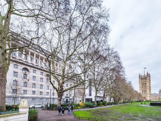 Millbank, Westminster, London SW1P, 1 bed flat to rent, £5,000 pcm | PrimeLocation