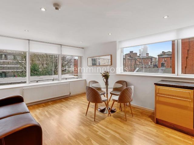 Millbank Court, John Islip Street, London SW1P, 1 bed flat to rent, £2,350 pcm | PrimeLocation