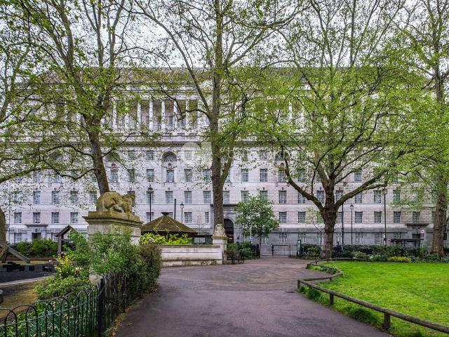Millbank, London SW1P, 3 bed flat to rent, £7,000 pcm | PrimeLocation