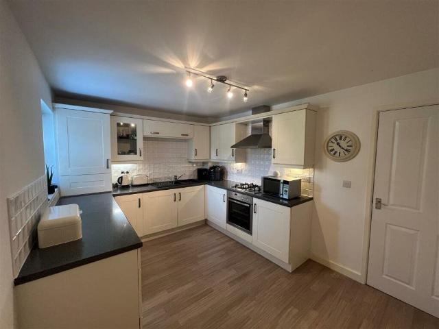 Millbank Place, Bestwood Village, Nottingham, Nottinghamshire NG6, 2 bed flat to rent, £1,050 pcm | PrimeLocation