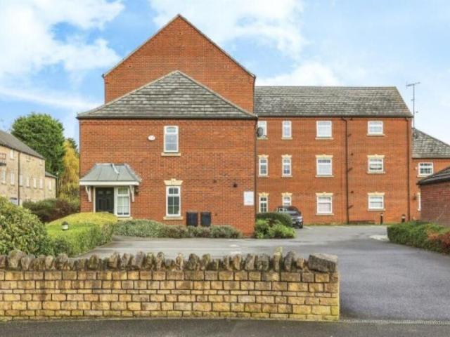 Millbank Place, Nottingham NG6, 2 bed flat to rent, £900 pcm | PrimeLocation