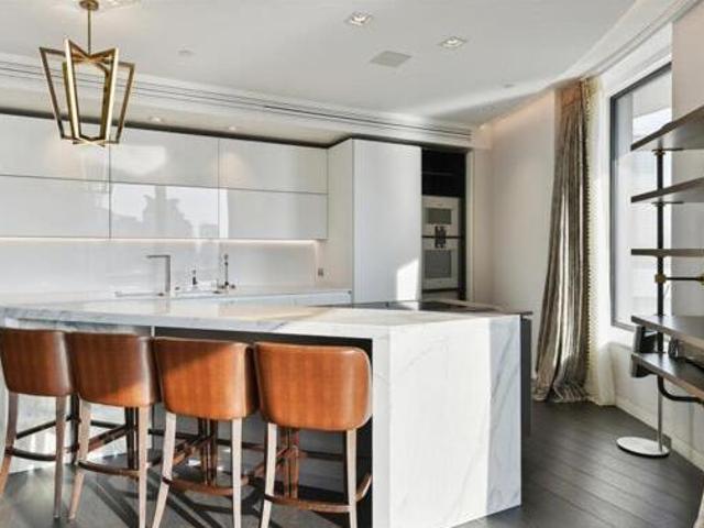 Millbank, Riverwalk, 3 Bedroom Apartment