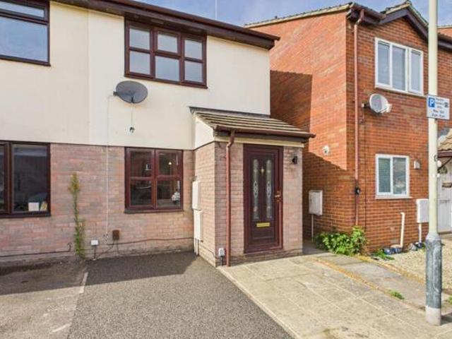 Millbrook Gardens, Cheltenham, 2 Bedroom House