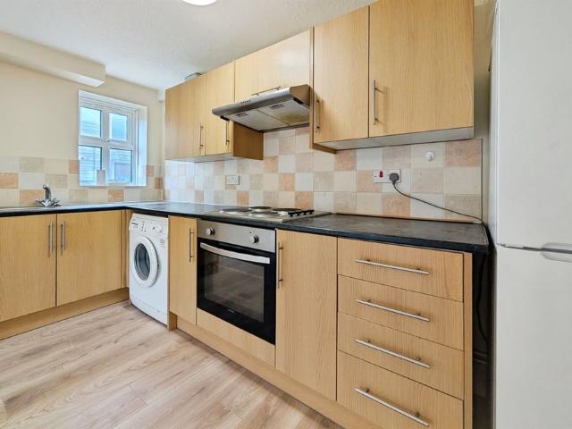 Millbrook Road East, SO15