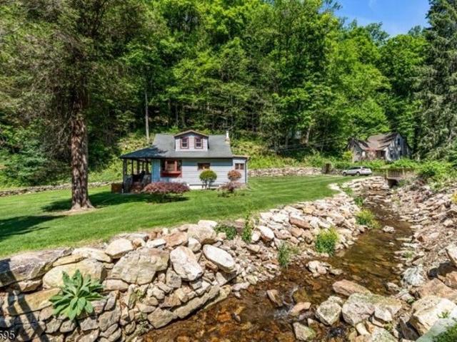 Millbrook Rd, Franklin Twp, Home For Sale