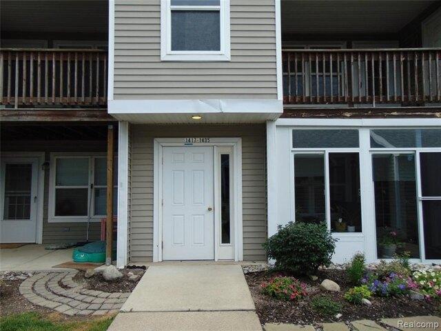 Millbrook Trl, Ann Arbor, Condo For Sale