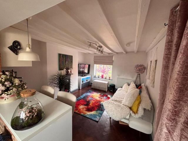 Millgate, Newark, Notts, NG24