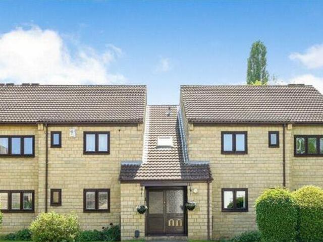 Millgarth Court, School Lane, 2 Bedroom Apartment