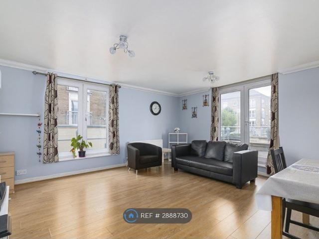 Millenium Drive, London E14, 2 bed flat to rent, £2,350 pcm | PrimeLocation