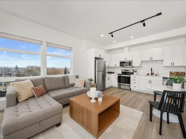 Millennium Monroe 1 Bedroom Apartment for Rent at 2002 N Monroe St, Spokane, WA 99205 Emerson Garfield