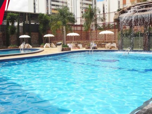 Millennium Thermas Apartamento com 03 Quartos em Caldas Novas GO