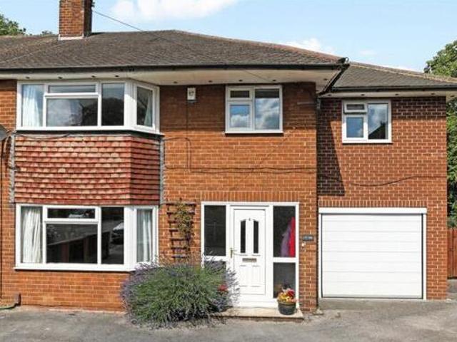 Miller Avenue, Sandal, 4 Bedroom Semi detached