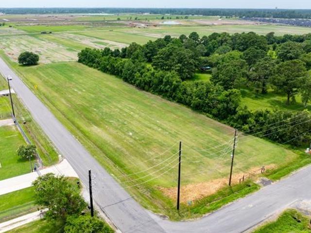 Miller Wilson Rd, Crosby, TX 77532