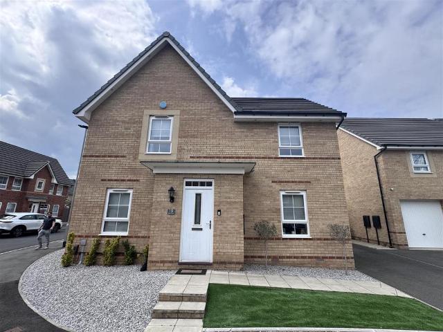 Millers Grove, Barugh Green, Barnsley 4 bed detached house to rent £1,495 pcm £345 pw