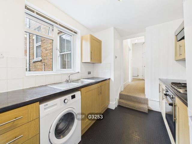 Millers Road, Brighton BN1, 1 bed flat to rent, £1,095 pcm | PrimeLocation