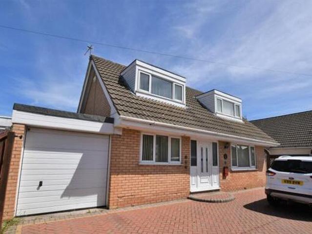 Millhouse Lane, Moreton, 3 Bedroom Detached