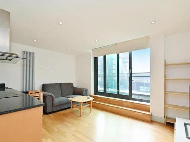 Millharbour, Canary Wharf, 2 Bedroom Flat