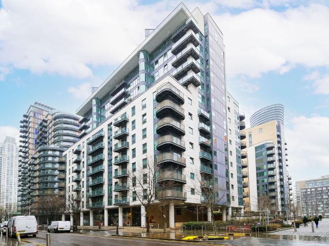 Millharbour, Canary Wharf E14, 2 bed flat to rent, £2,400 pcm | PrimeLocation