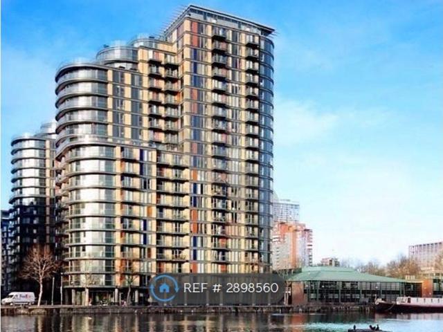 Millharbour, London E14, 2 bed flat to rent, £2,550 pcm | PrimeLocation