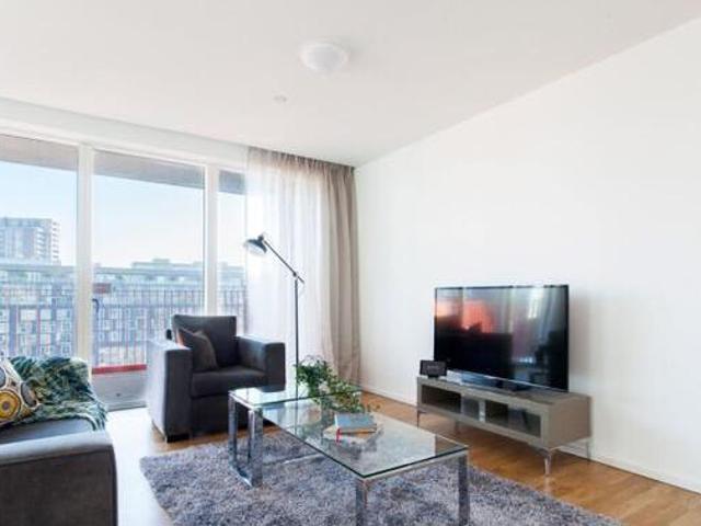 Millharbour, Millwall, 3 Bedroom Flat
