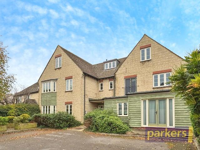 Millins Yard, 99B High Street, Witney, Oxfordshire OX28, 2 bed flat to rent, £1,300 pcm | PrimeLocation