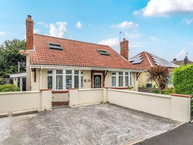 Millier Road, Cleeve, 4 Bedroom Detached