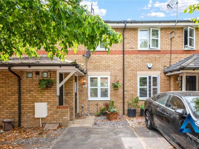 Milligan Street, London E14, 2 bed terraced house to rent, £2,750 pcm | PrimeLocation