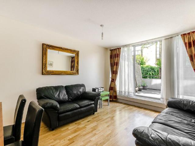 Millman Street, Bloomsbury, London, WC1N 1 bed flat to rent £3,142 pcm £725 pw
