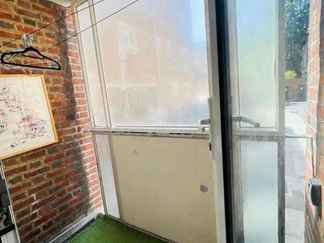 Millman Street, LONDON WC1N 2 bed apartment to rent £2,500 pcm £577 pw