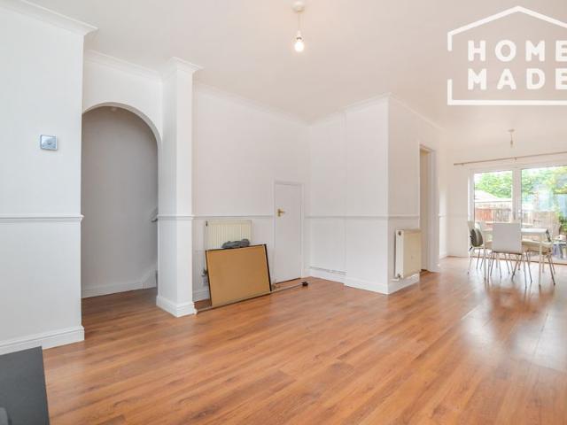 Mills Grove, Poplar, E14