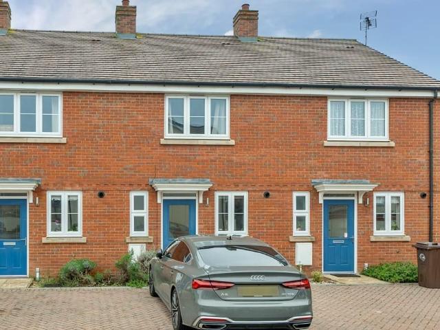 Millway Furlong, Haddenham HP17, 2 bed terraced house to rent, £1,500 pcm | PrimeLocation