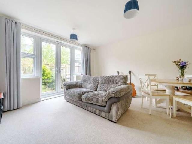 Millway Furlong, Haddenham, HP17