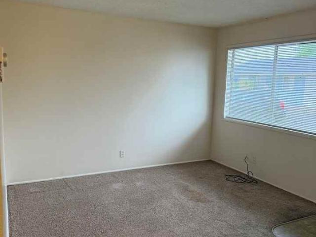 milm31 2 Bedroom Apartment for Rent at 310 42nd St, Springfield, OR 97478