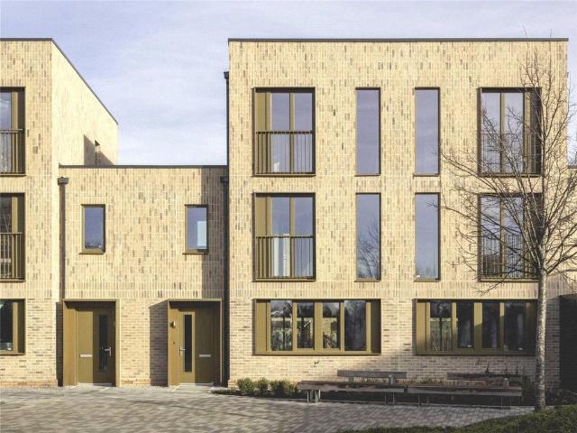 Milne Avenue, Eddington, Cambridge. 4 bed terraced house to rent £4,130 pcm £953 pw