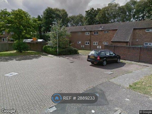 Milne Close, Crawley RH11, 1 bed flat to rent, £900 pcm | PrimeLocation