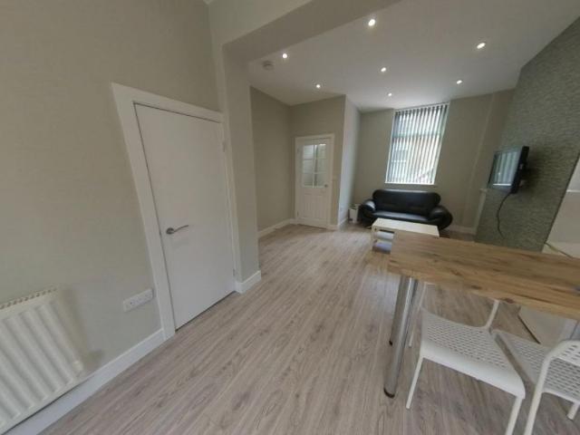 Milner Street, PRESTON, Lancashire PR1 6BN, 2 bedroom, Terraced