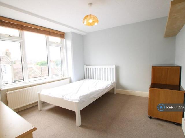 Milner Road, Brighton, BN2 4 bed terraced house to rent £2,323 pcm £536 pw