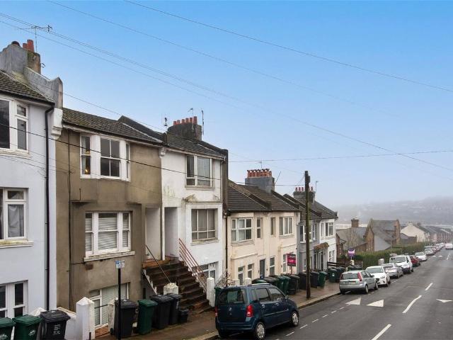 Milner Road, Brighton, East Sussex BN2, 1 bed terraced house to rent, £1,250 pcm | PrimeLocation