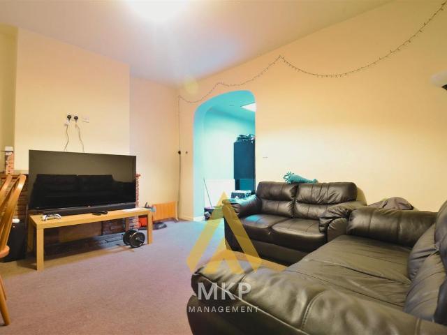 Milner Road, Selly Oak, Birmingham B29, 5 bed shared accommodation to rent, £425 pcm | PrimeLocation