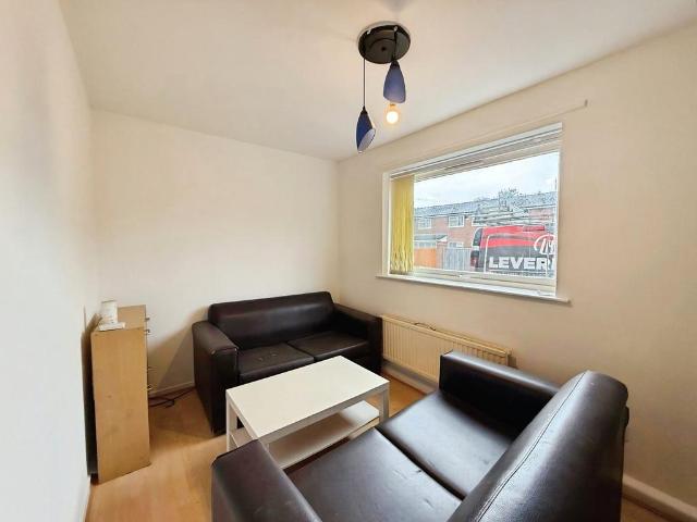 Milnrow Close, Manchester, Greater. 4 bed terraced house to rent £1,820 pcm £420 pw