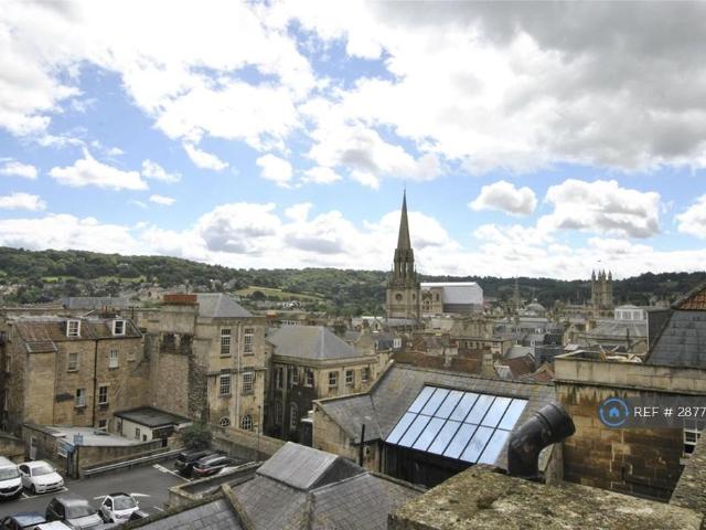 Milsom Street, Bath, BA1 2 bed flat to rent £2,000 pcm £462 pw