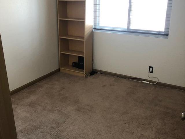 Mira Mesa 2 rooms each $1300/month