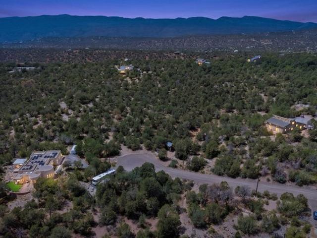 Mira Verde Ct, Tijeras, NM 87059