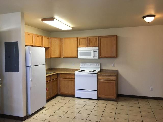 Miracle Apartments 1 Bedroom Apartment for Rent at 1634 14th St, Corpus Christi, TX 78404 Central City