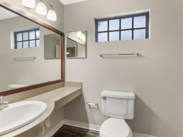 Mirage on Kernan 4 Bedroom Apartment for Rent at 3601 Kernan Blvd S, Jacksonville, FL 32224 Sans Pareil
