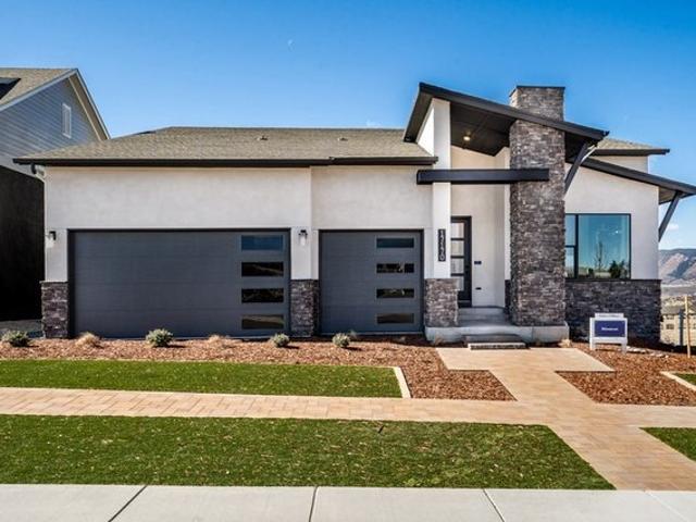 Miramont Plan Cloverleaf Pinnacle Collection Community