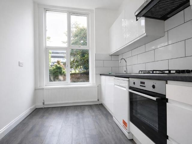 Miranda Road, Archway, N19 1 bed flat to rent £2,000 pcm £462 pw