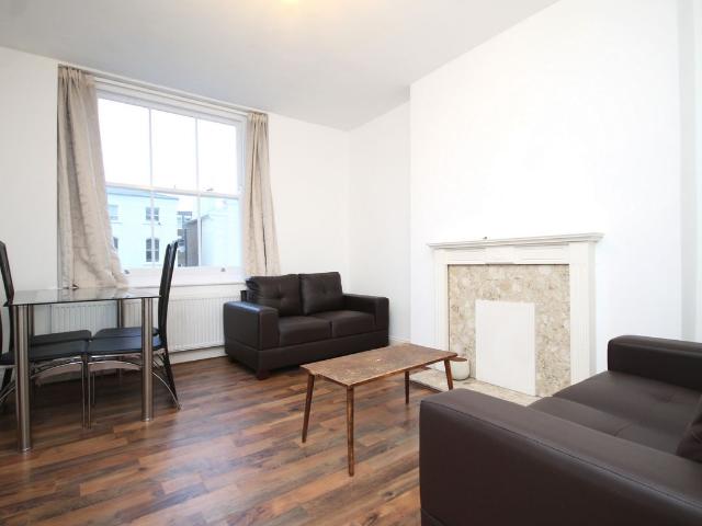 Miranda Road, Archway N19, 2 bed flat to rent, £2,250 pcm | PrimeLocation