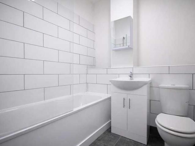 Miranda Road, Archway, N19