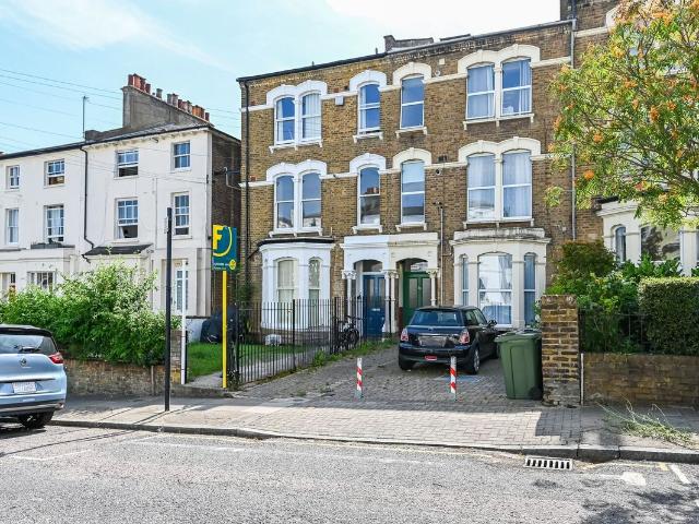 Miranda Road N19, Archway, London, 1 bed flat to rent, £1,900 pcm | PrimeLocation
